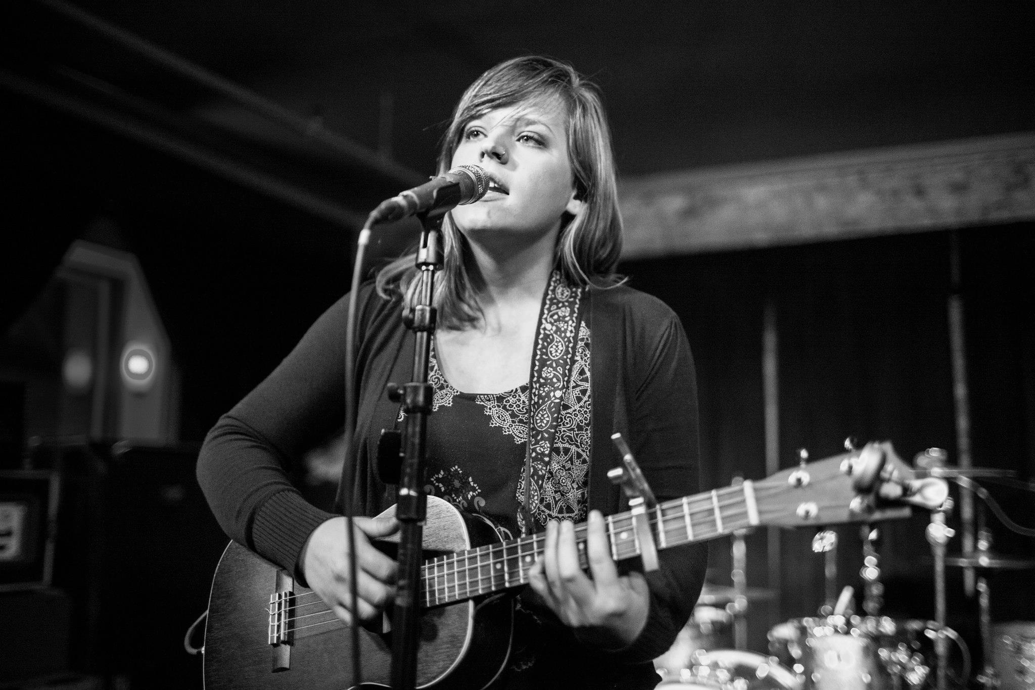 Mandolyn Mae is the next artist you need to know | The Indie